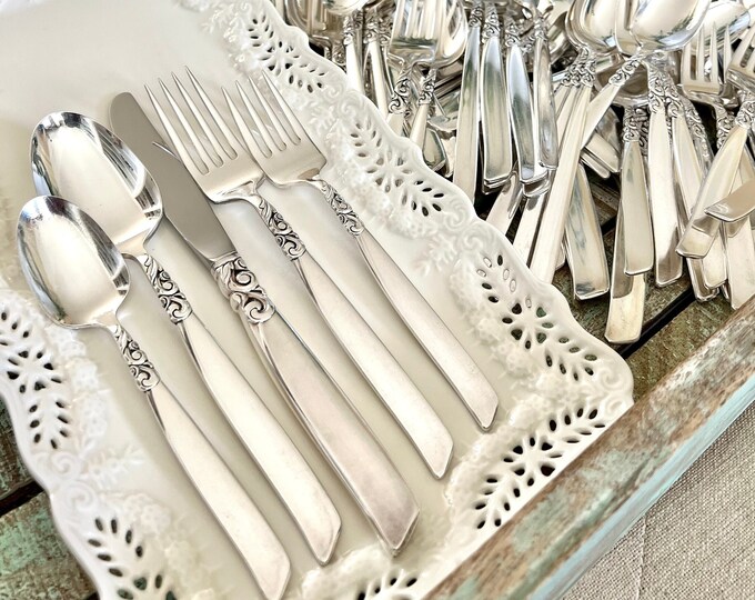 Oneida Community Silver Plate Silverplated 66 Piece Flatware Set South ...