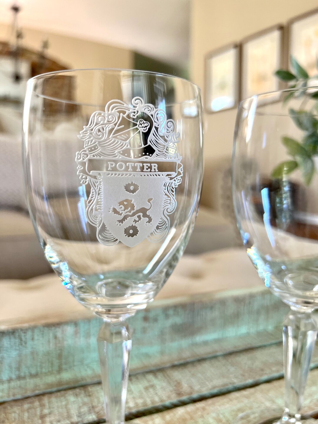 Vintage Coat of Arms Surname Wine Glasses Set of 2 POTTER, Family Crest ...