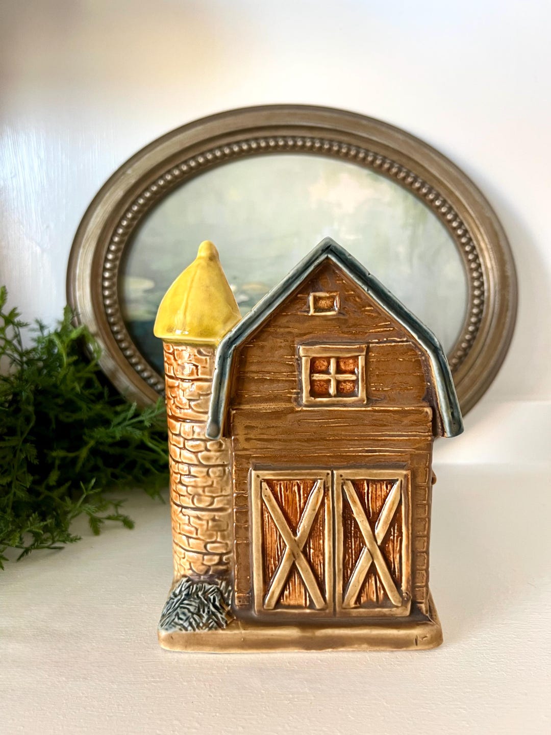 Vintage Ceramic Barn Wall Pocket Made in Japan E922, Porcelain Building ...