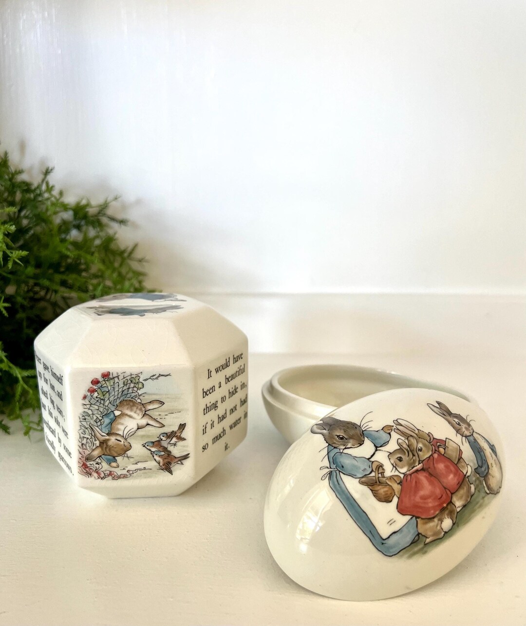 Wedgwood Porcelain Peter Rabbit Beatrix Potter Egg Shaped Trinket Box ...