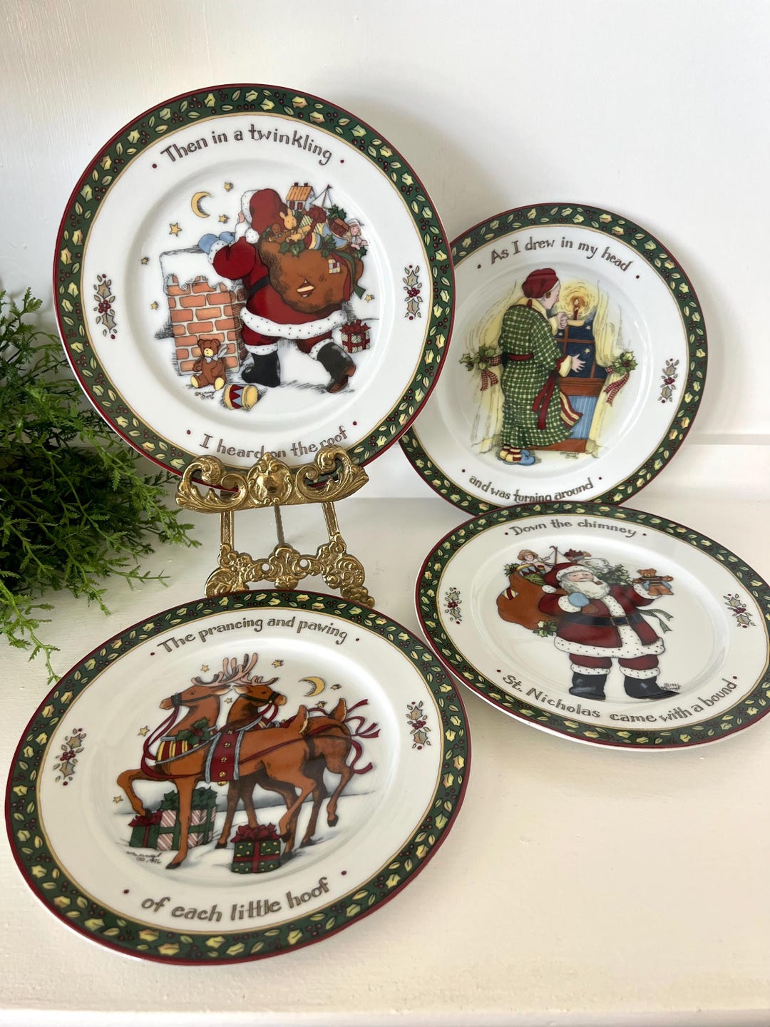 Portmeirion A Christmas Story Salad Plates Set of Four Susan Winget ...