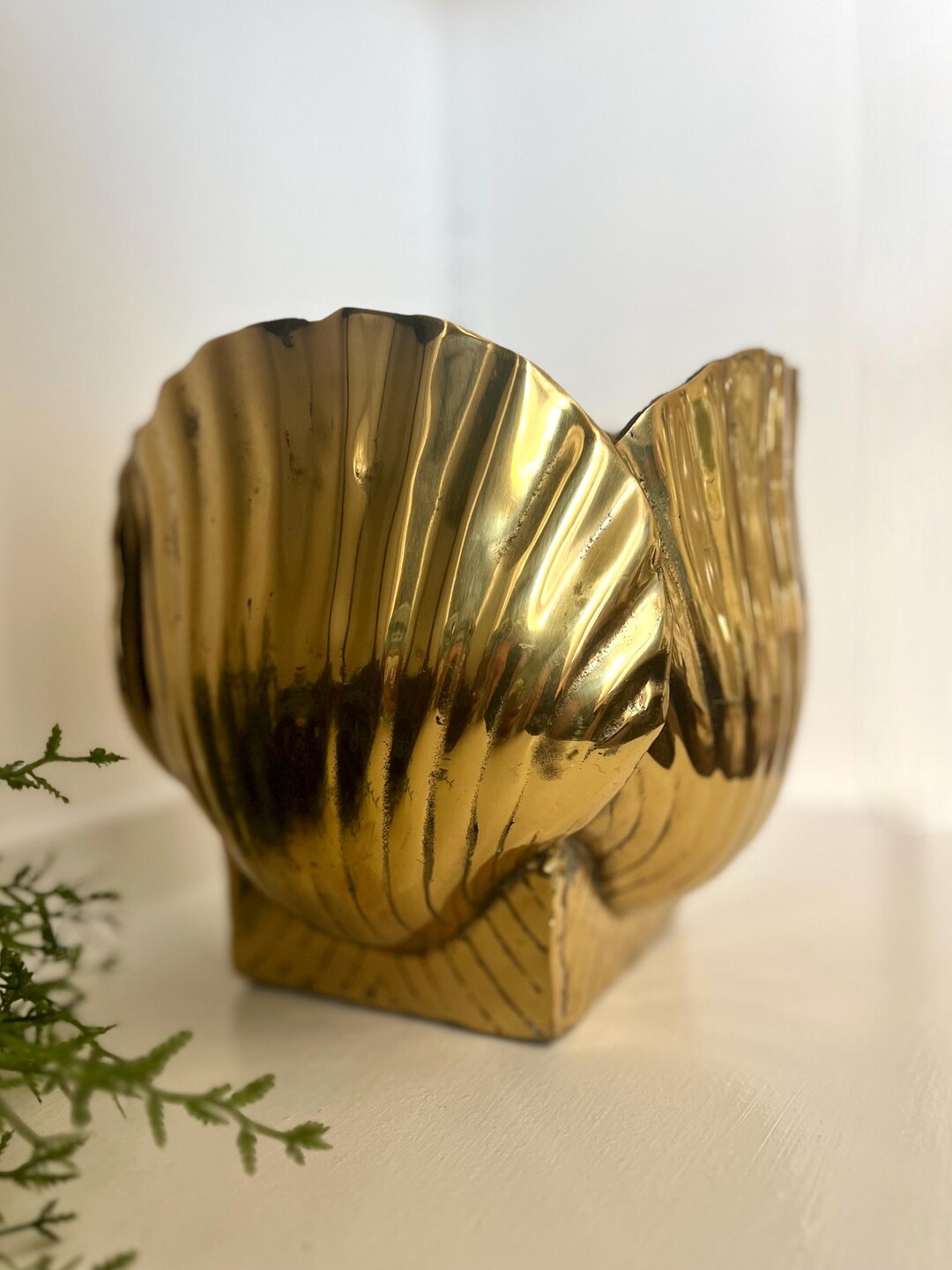 Vintage Brass Clam Shell Planter With Clam Shell Base, Pot Planter ...