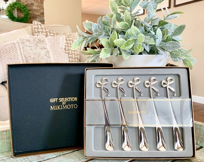 Mikimoto Pearls Gift Selection Ribbon Bow Shaped Spoons W/ Dangling ...