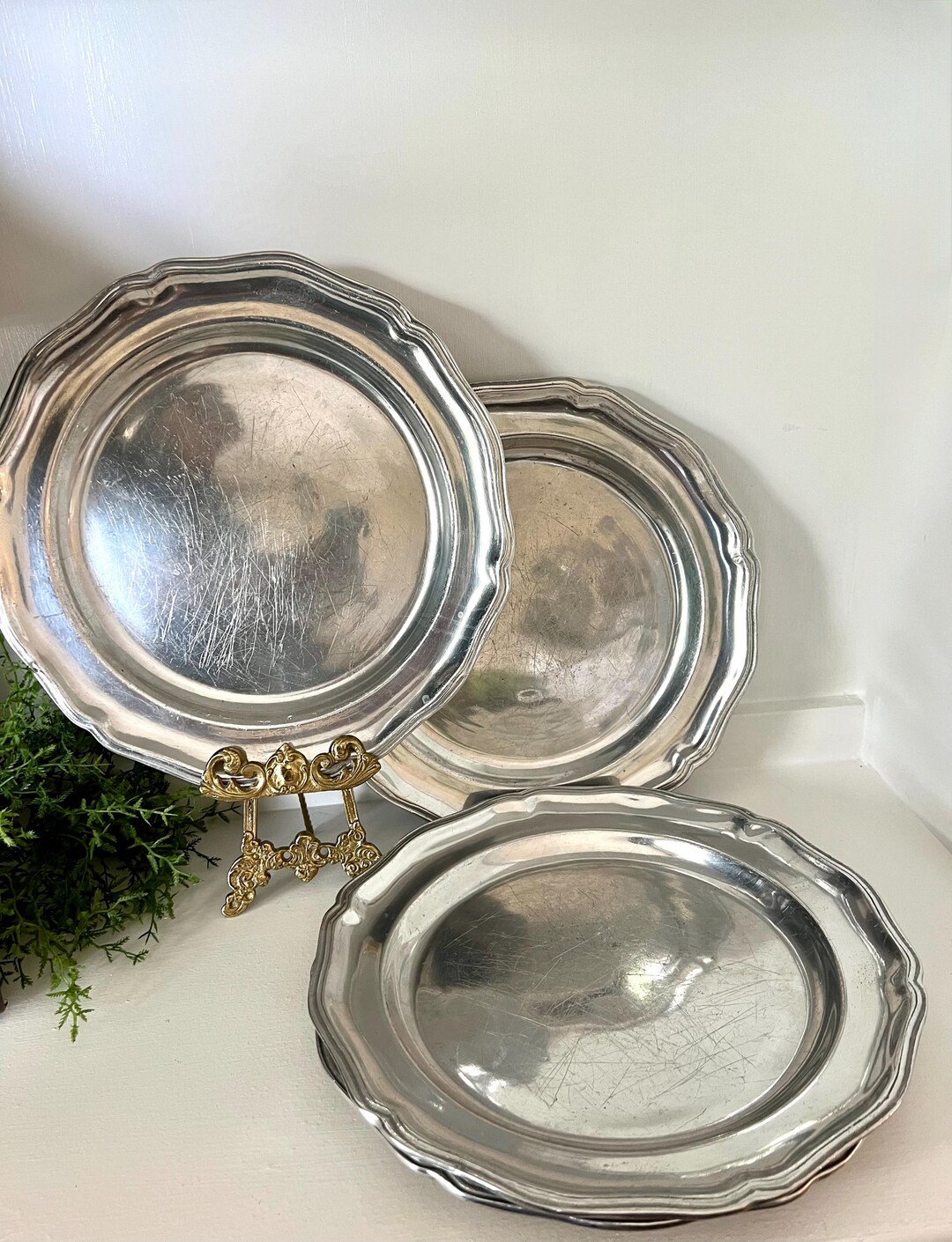 Wilton Armetale Columbia RWP Four Pewter Service Chargers or Large ...