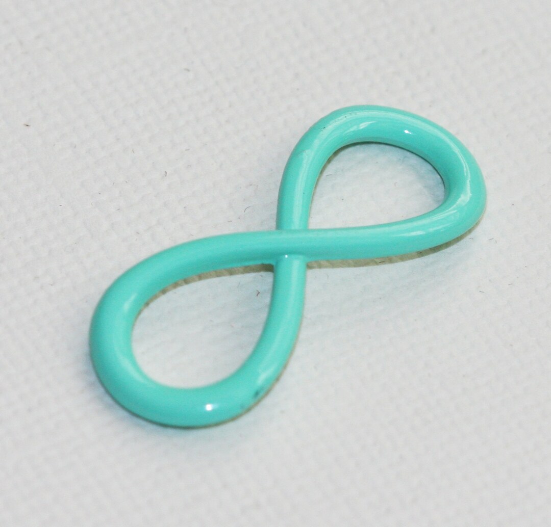 6 Spray Painted Infinity Connector Links 13x31mm Pale Green - Etsy