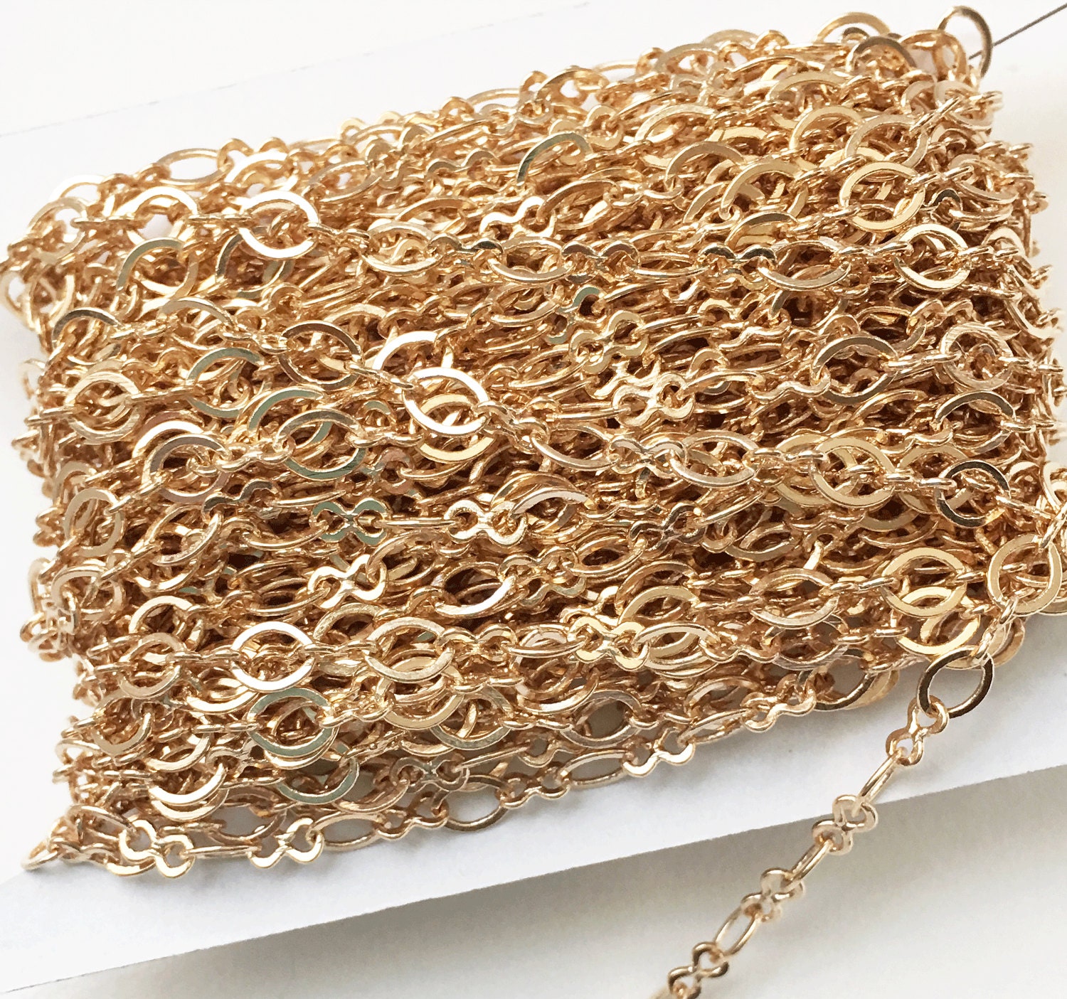 Light Gold Figure 8 Chain Spool: Brass Bulk Chain (5x3.5mm) - Etsy