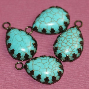 1 Turquoise Teardrop Cabochon With Antique Brass Setting With Lace ...
