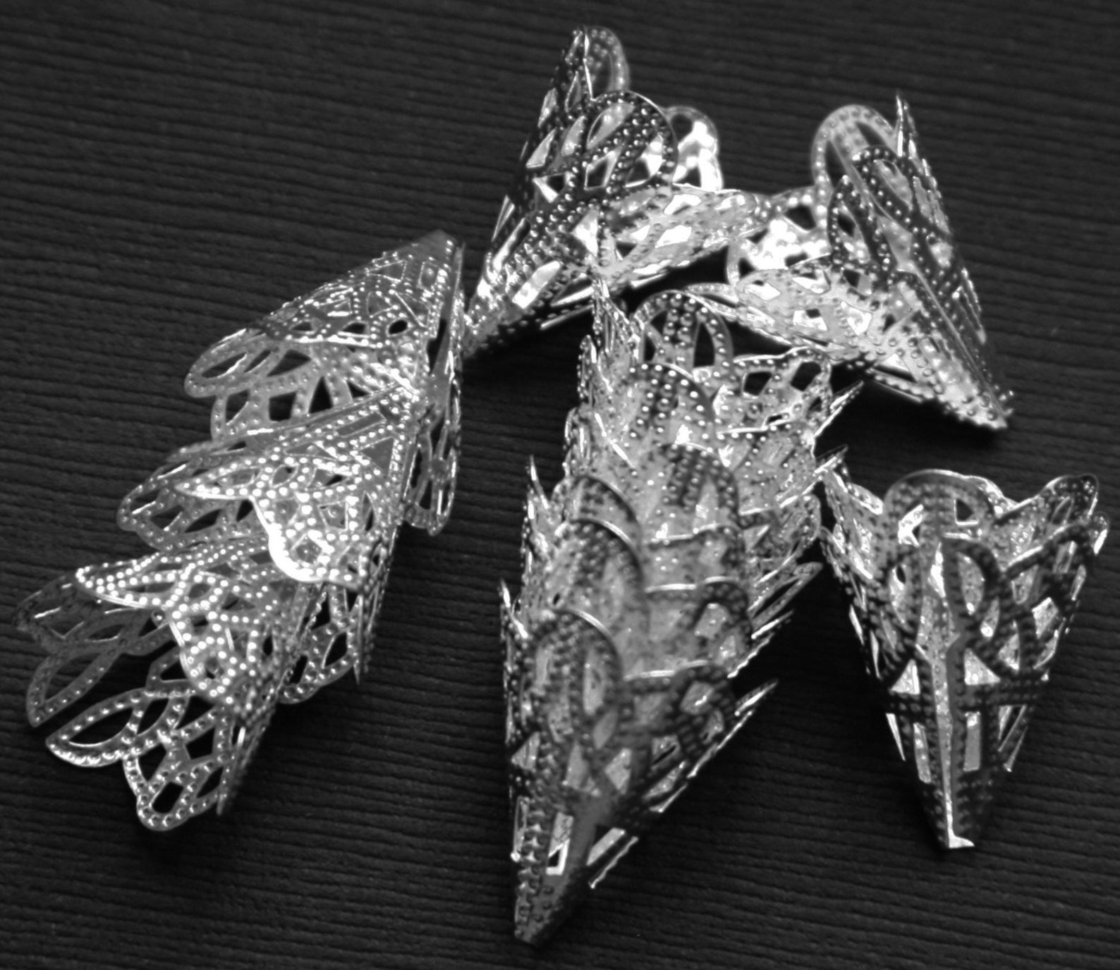 15 Silver Plated Filigree Cone Bead Caps (20x17mm) - Etsy