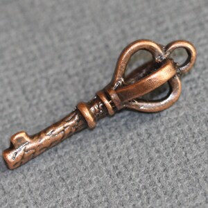 6 Antiqued Copper Finished Key Charm 26x9mm - Etsy