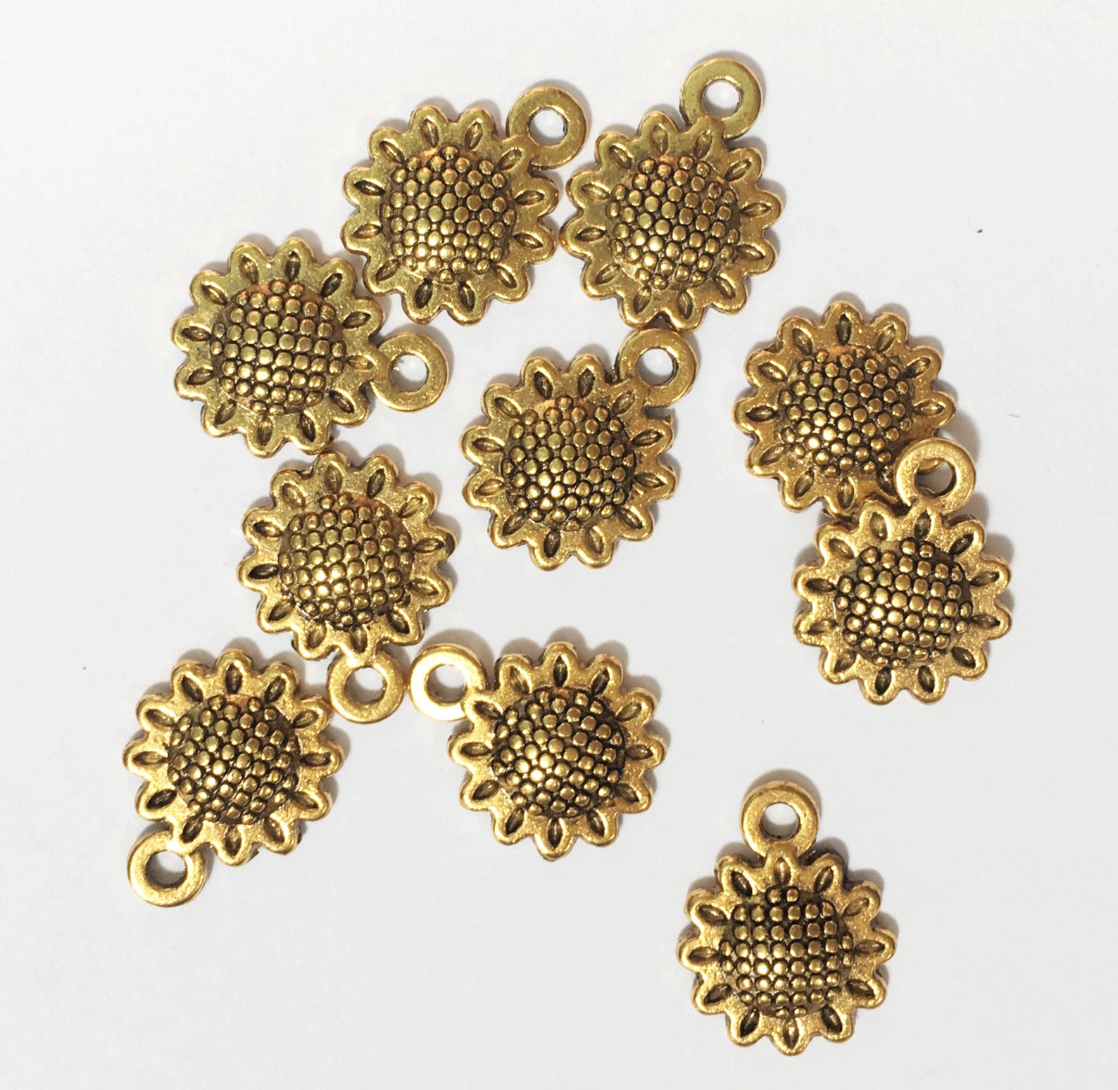 20 Pcs Antique Gold Sunflower Charm 13x7mm, Sunflower Pendant Drop - Etsy