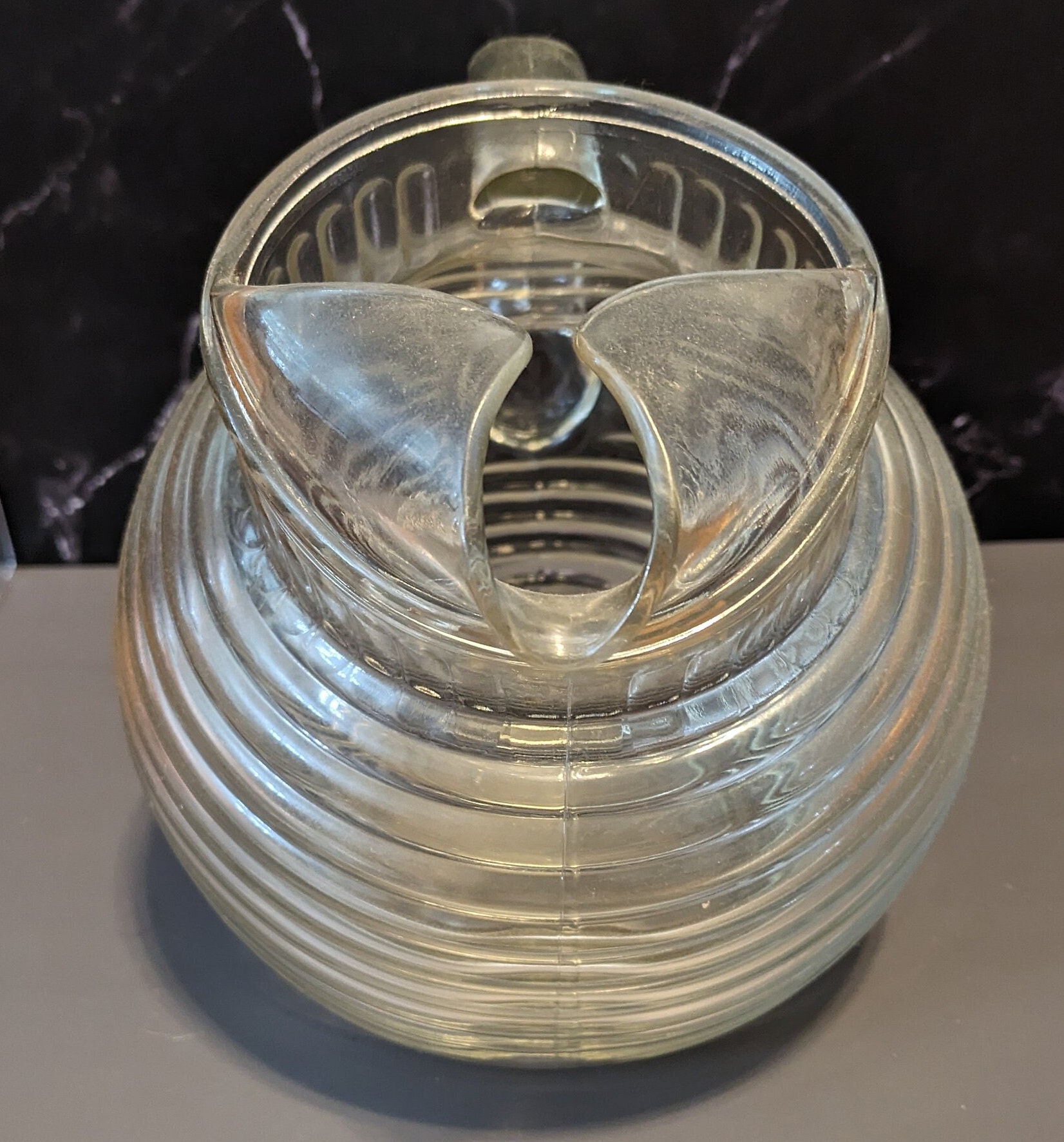 Large 1930s Manhattan Tilt Ball Jug/pitcher by Anchor Hocking ...