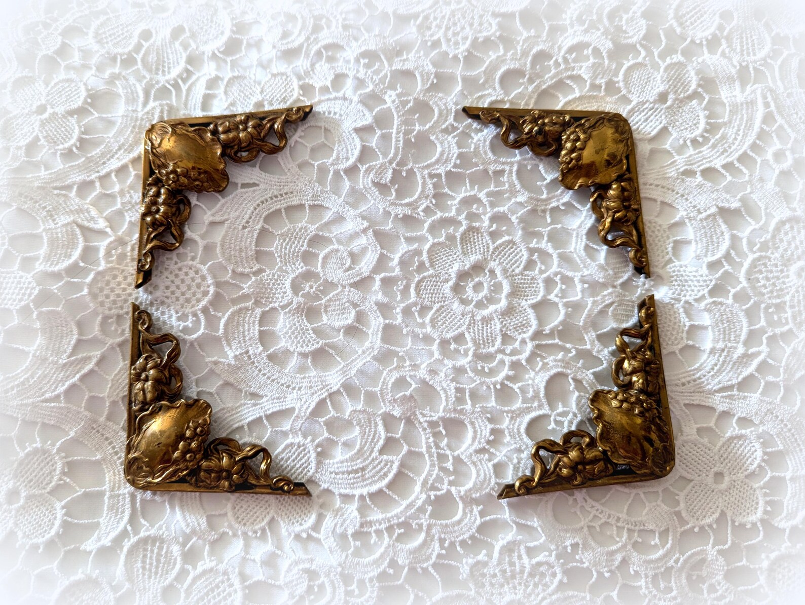 4 Vtg Brass Purse Corners Raised Art Nouveau Flower Design for DIY ...