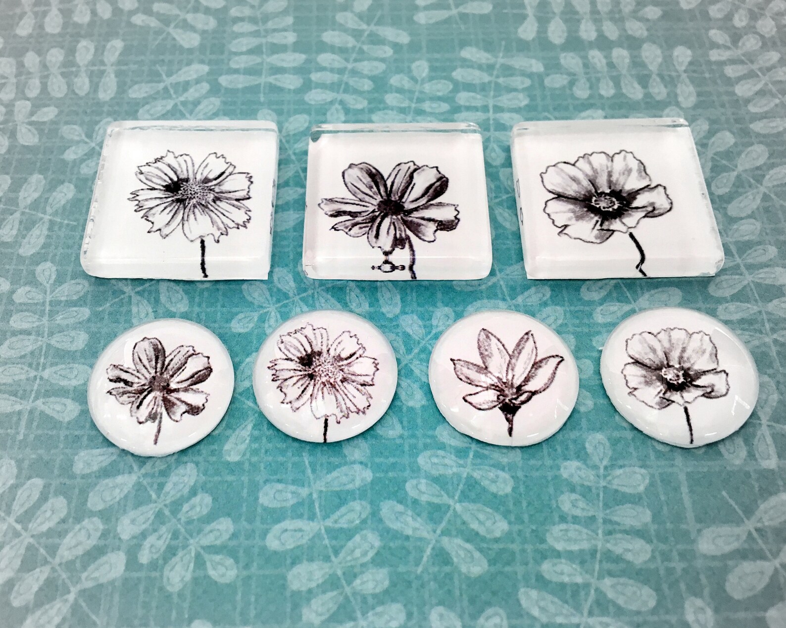 Flora Magnet Set. Hand Drawn Flowers Botanical Glass Magnets | Etsy