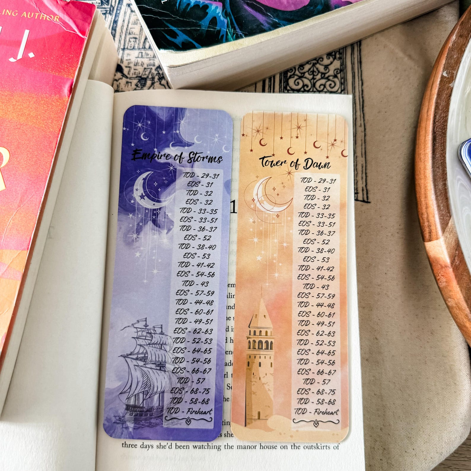 Officially Licensed Tandem Read Throne of Glass Bookmarks | Empire of ...