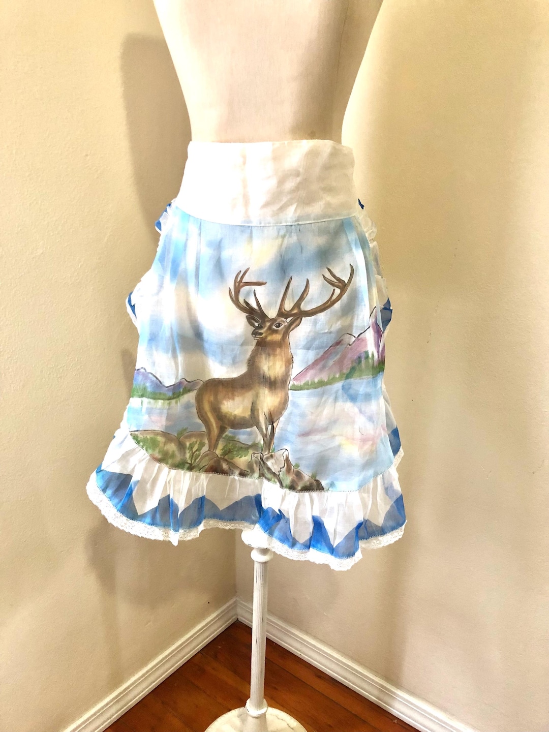 Vintage Airbrushed Stag Hostess Apron Monarch of the Glen - Etsy