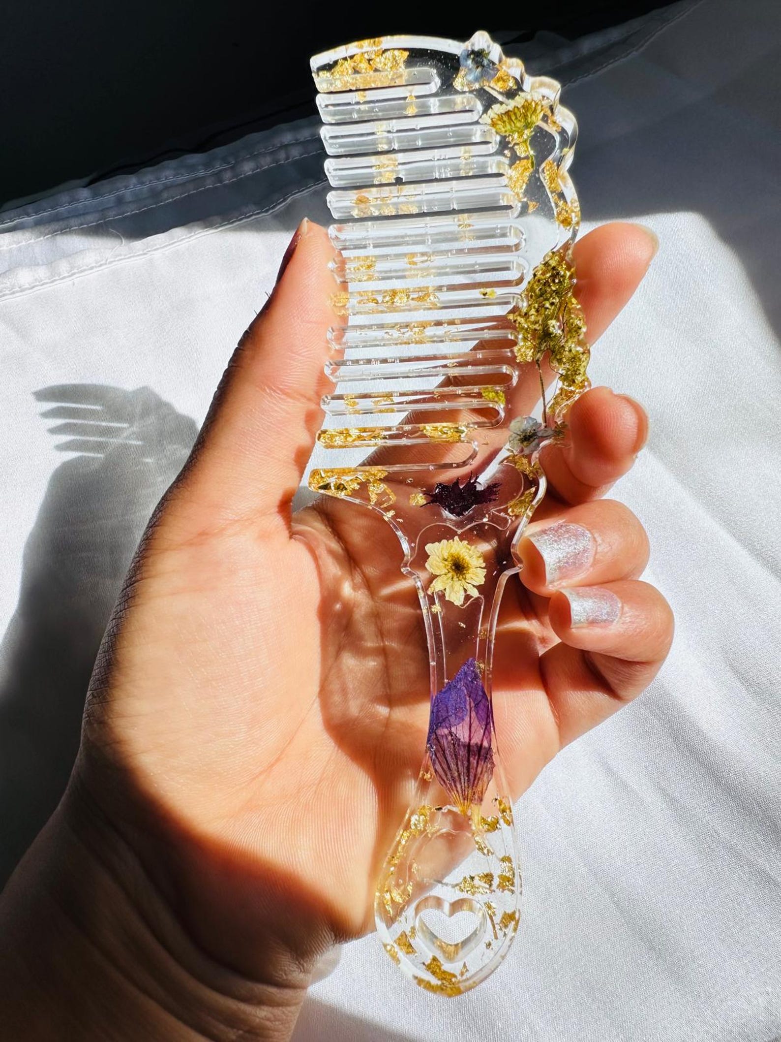 Handmade Resin Flower Comb,real Dried Flowers Hair Accessory,hair ...