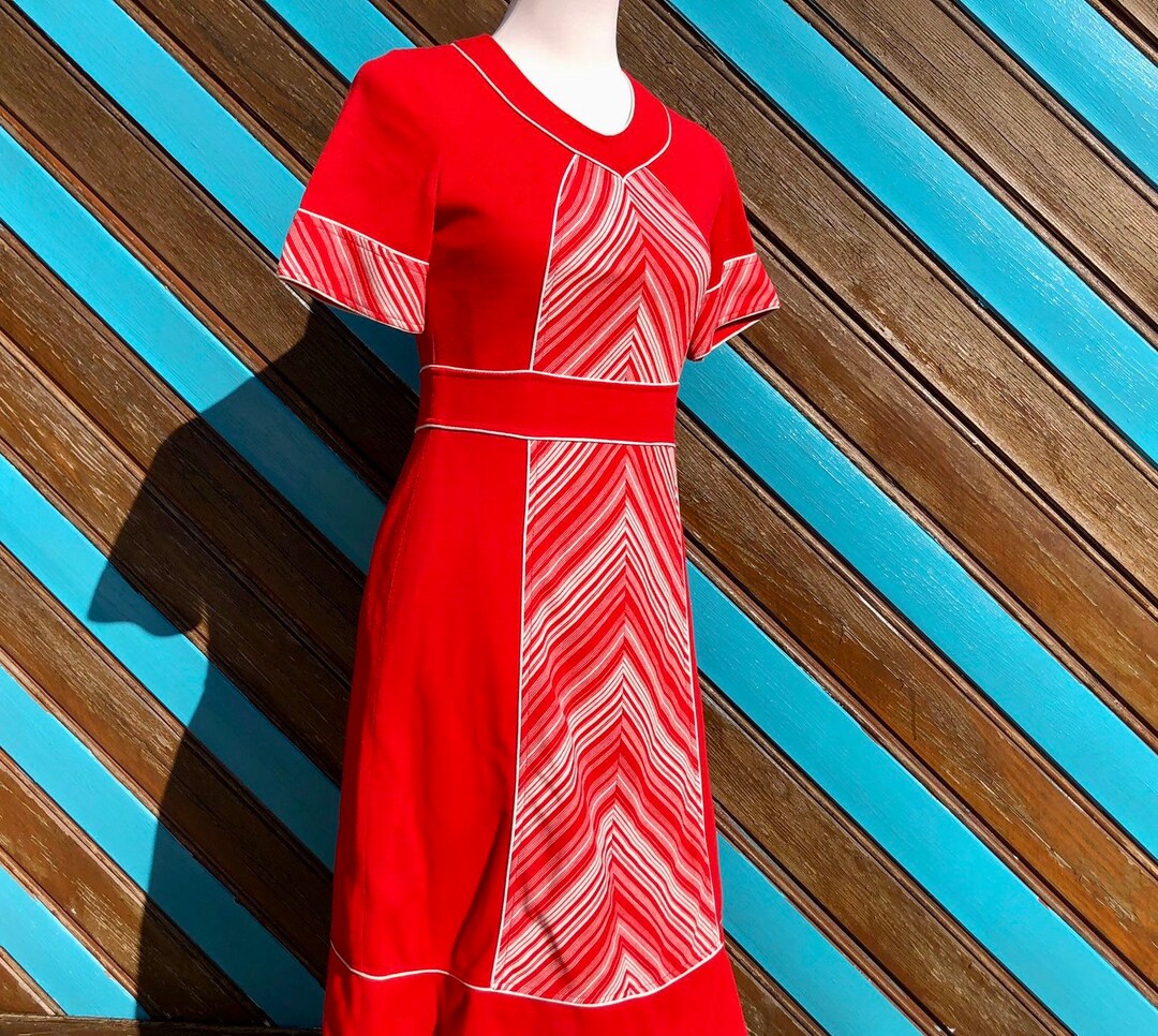 Vintage 60s/70s Striped Dress - Chevron Pattern Dress - Etsy