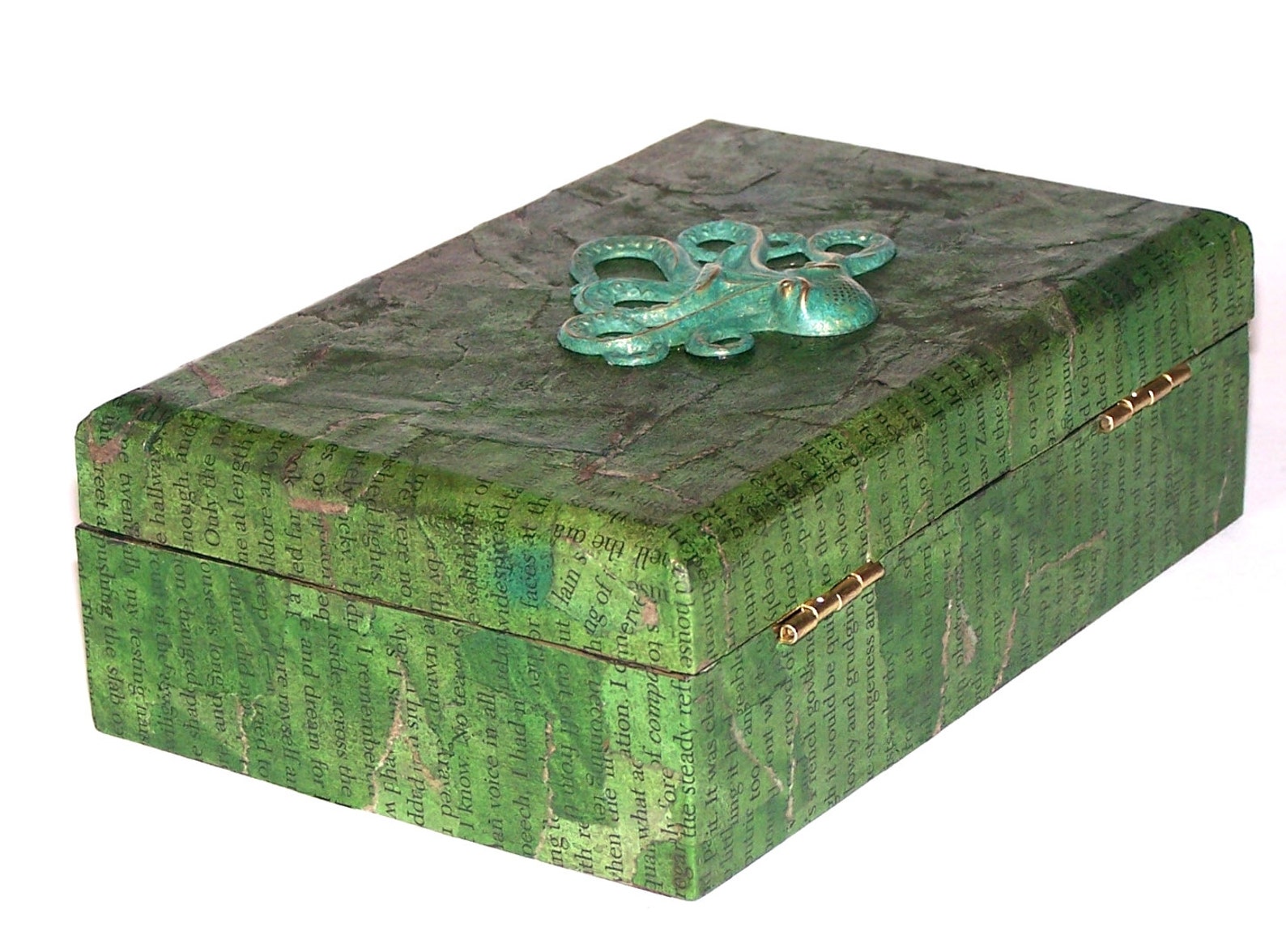 Green Lovecraftian Wooden Box With Likeness of Cthulhu on Lid - Etsy