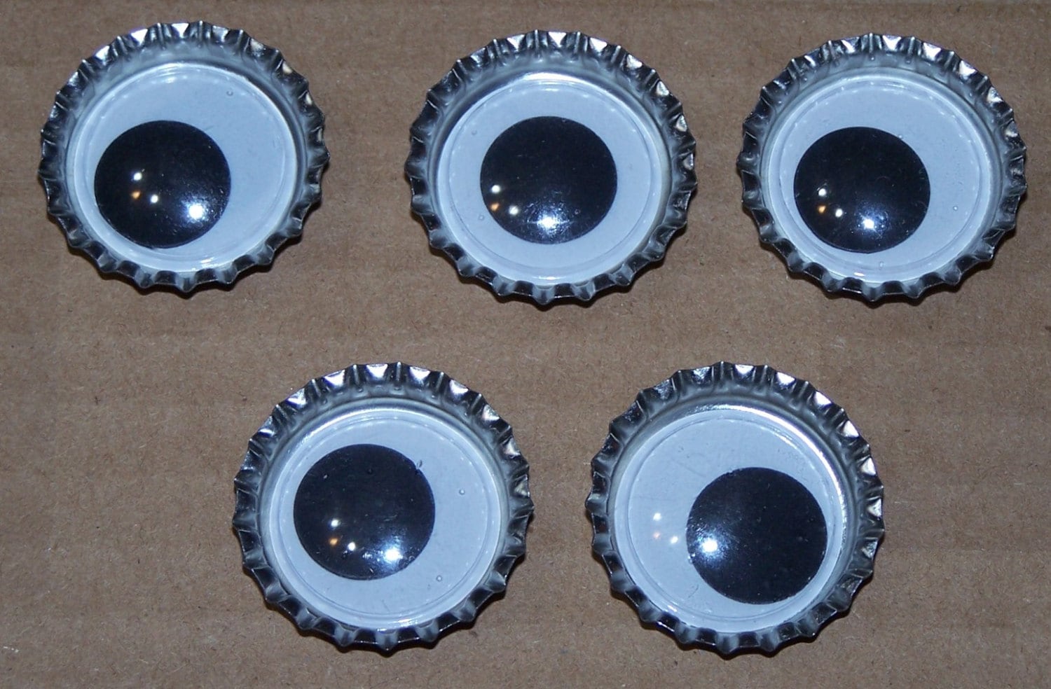 Wiggle Eye Decorative Bottle Cap Thumb Tacks - Etsy