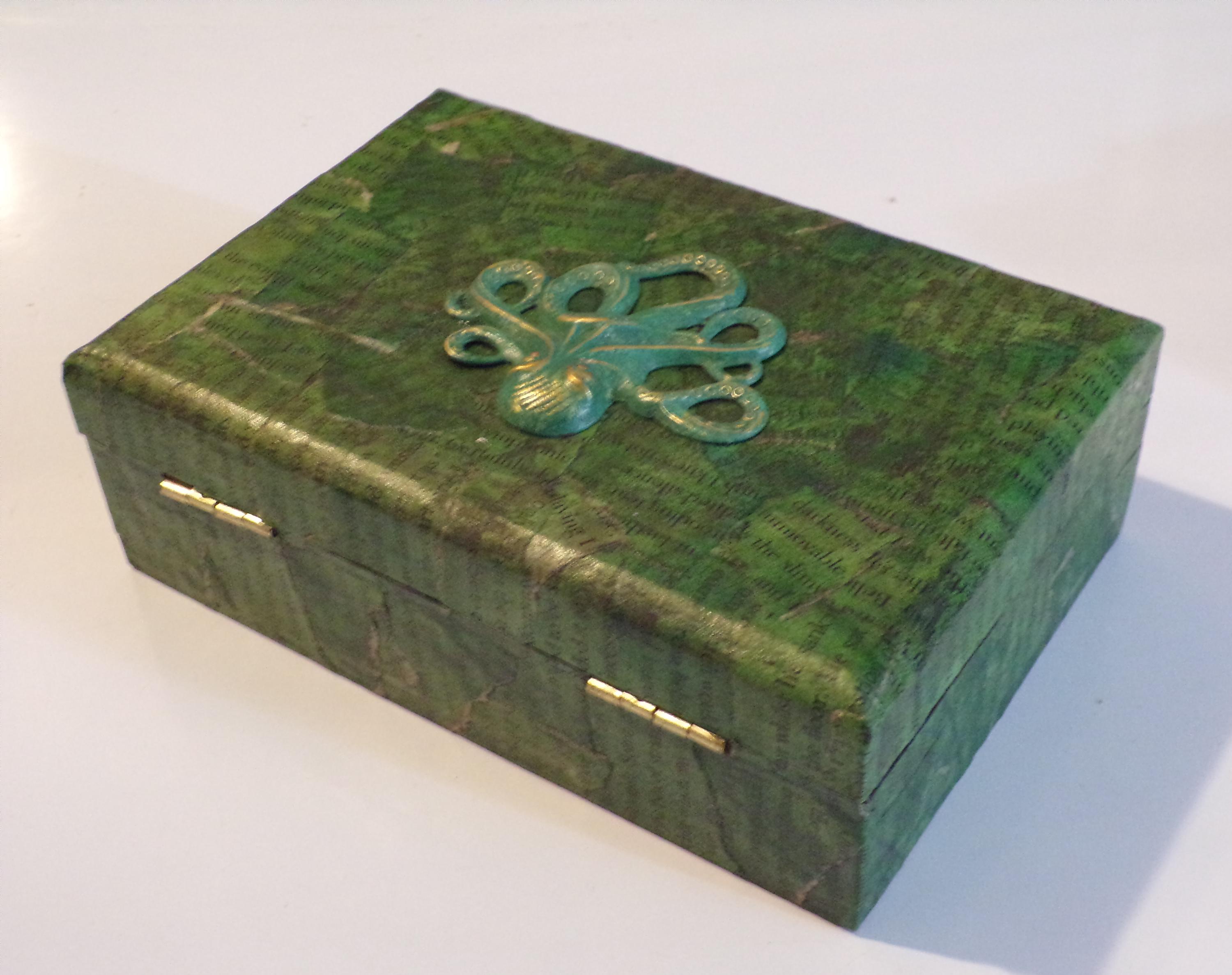 Green Lovecraftian Wooden Box With Likeness of Cthulhu on Lid - Etsy