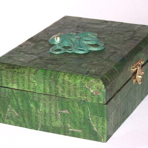 Green Lovecraftian Wooden Box With Likeness of Cthulhu on Lid - Etsy