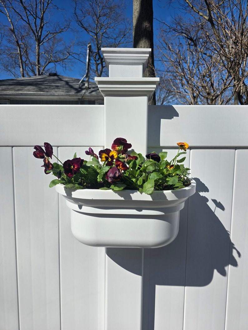 Fence Pot - Flower Planter - Lawn Decoration - Garden - Flowers - PVC ...