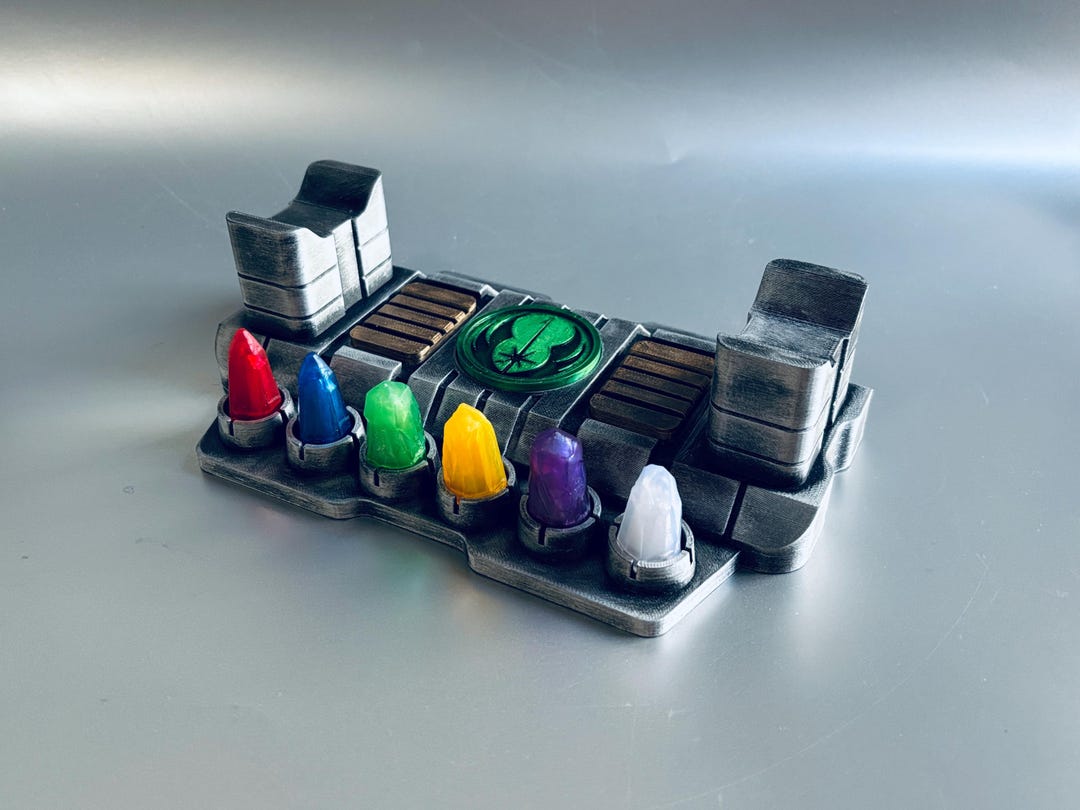 Kyber Crystal & Lightsaber Shelf Display Stand - Choose Your Design - Etsy