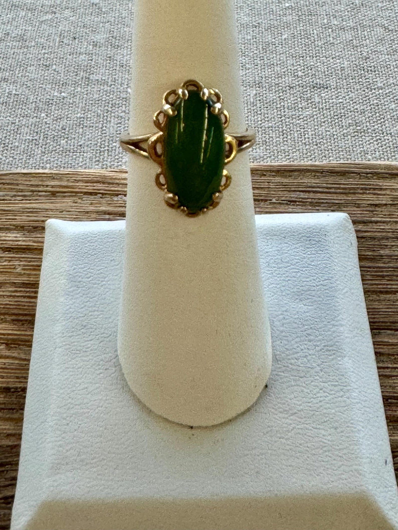 10k Yellow Gold Jade Ring Scalloped Size 6 - Etsy