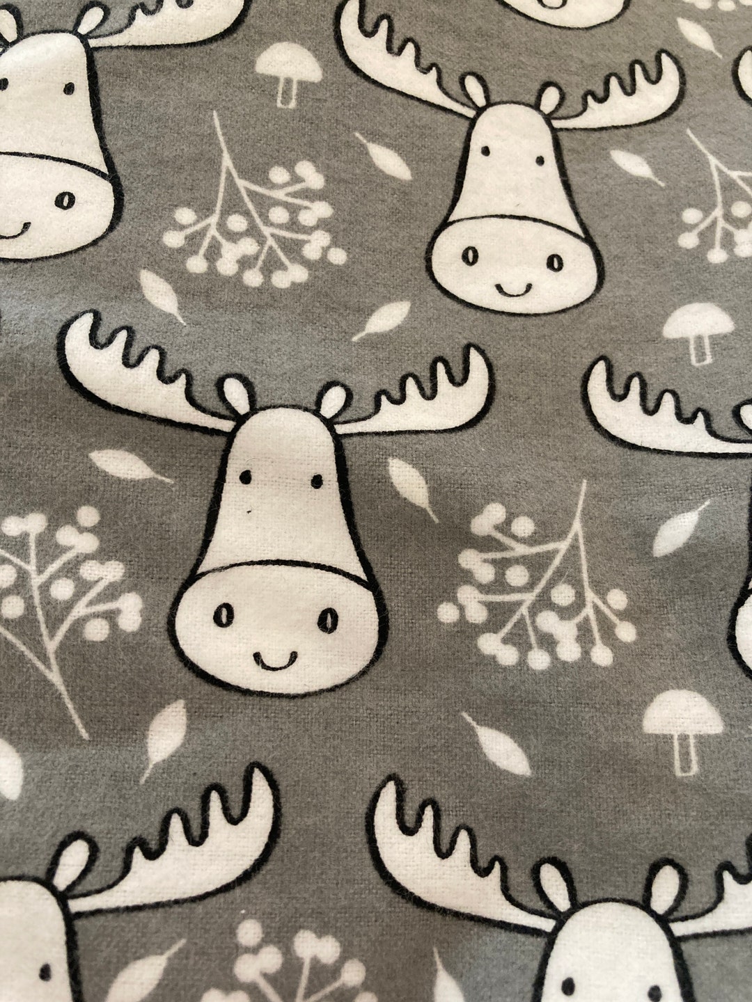 Maine Moose Holiday Winter Gray Pleated Mask Masks Face Coverings ...