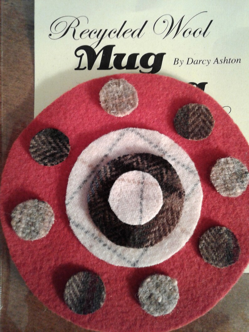 Wool Kit Small ROUND Mug Rug Wool Appliqué Mug Rug Kit | Etsy
