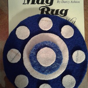 Wool Kit Small ROUND Mug Rug Wool Appliqué Mug Rug Kit | Etsy