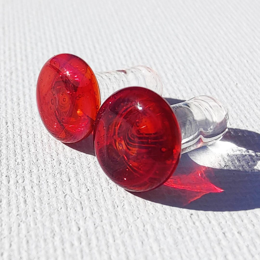 2 Gauge Red Flameworked Borosilicate Glass Plugs Single Flare Pair With ...