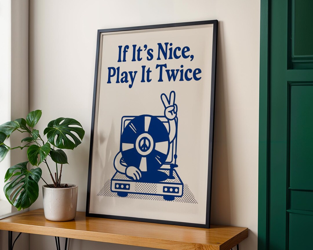 Retro Record Player Art, Retro Record Player Wall Art, Retro Vinyl ...