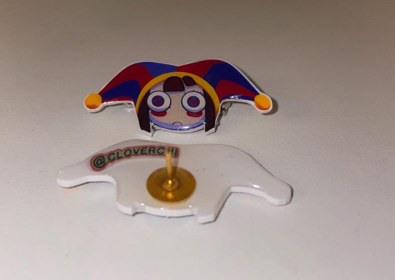 The Amazing Digital Circus Pomni Clown Acrylic Pin - Etsy