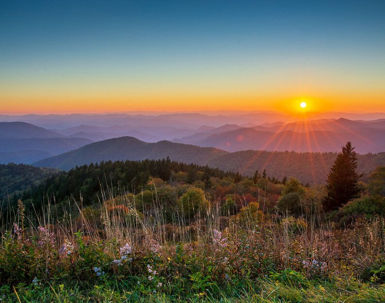Blue Ridge Sunset — sunset From the Cowee Mountain Overlook on the Blue ...