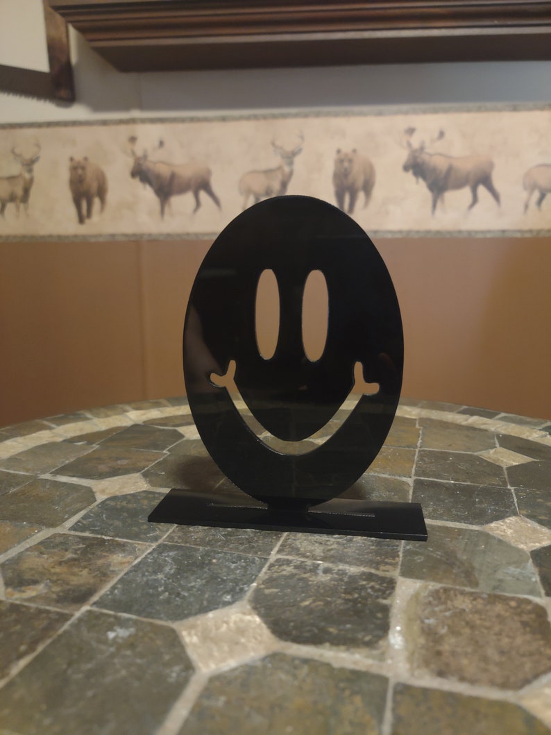 Cut Smiley Face A Smiley Basic Ideogram Representing a Smiling Face ...