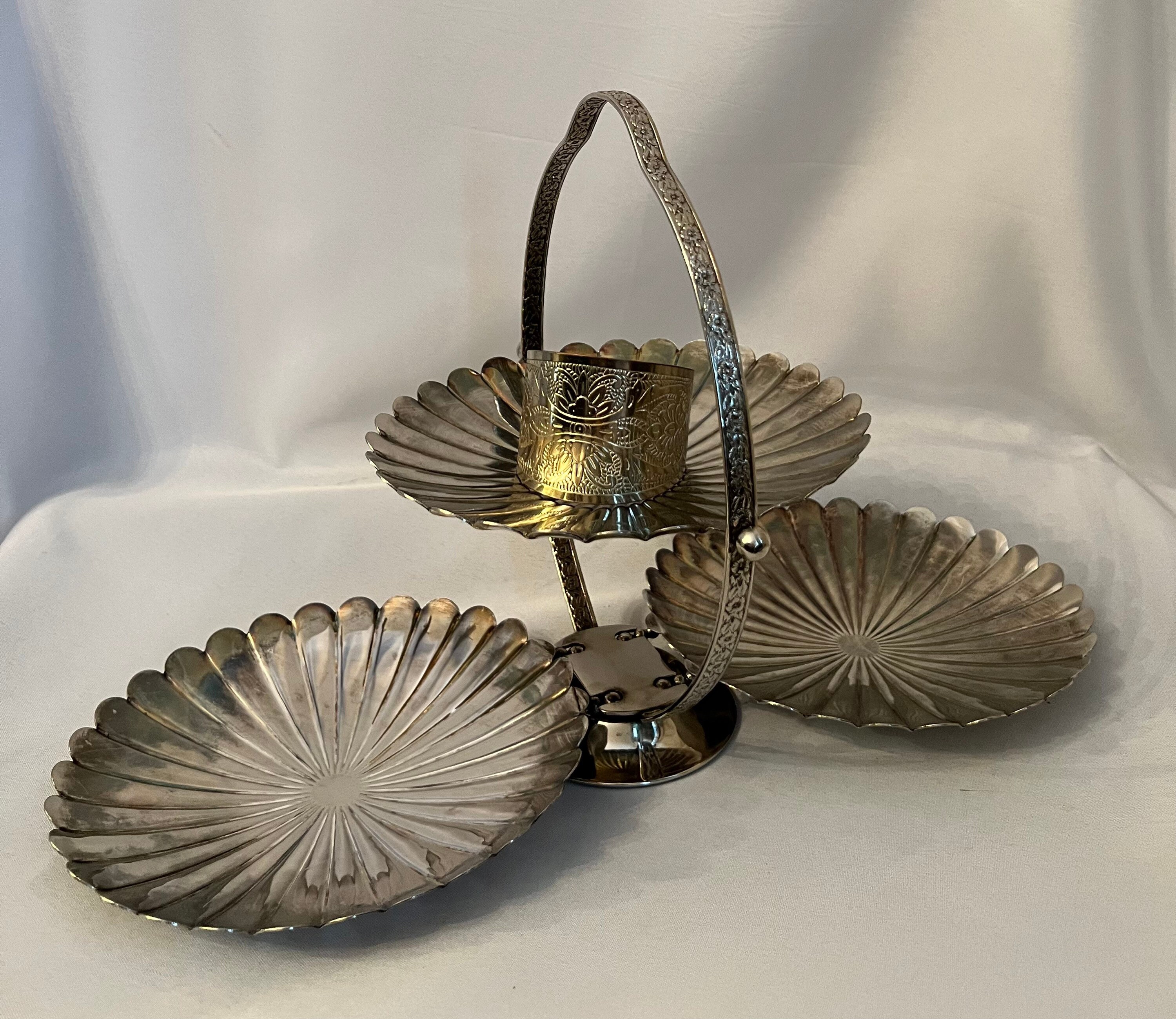Vintage Clamshell Folding Tiered Serving Tray - Etsy