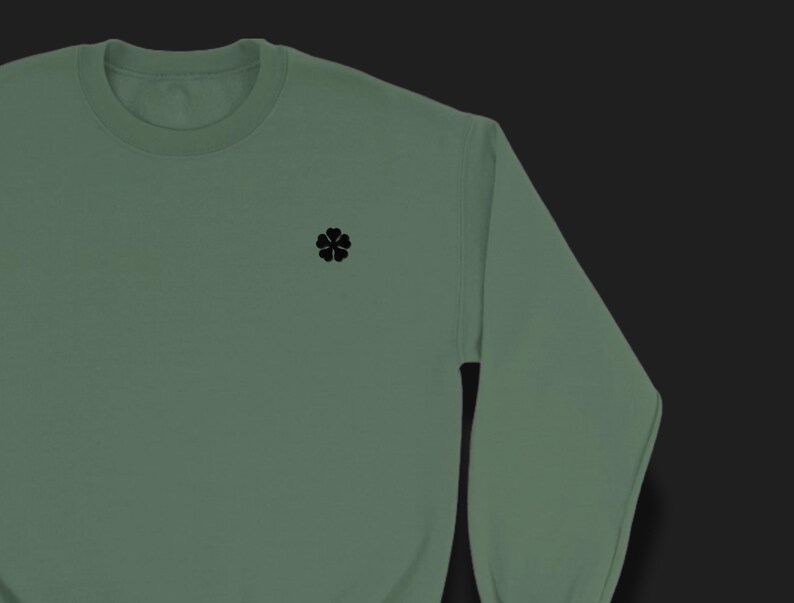 Five-leaf Clover Black Clover-inspired Crewneck Sweatshirt | Minimalist ...