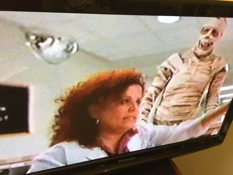 Under Wraps Disney Channel With Commercials Halloween Prerecorded VHS ...