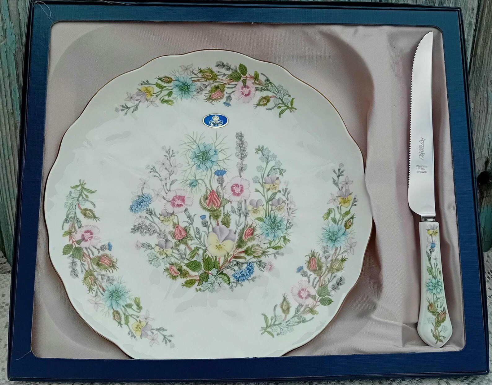 Aynsley "wild Tudor" Cheese/cake Plate and Knife Set New Original Box ...