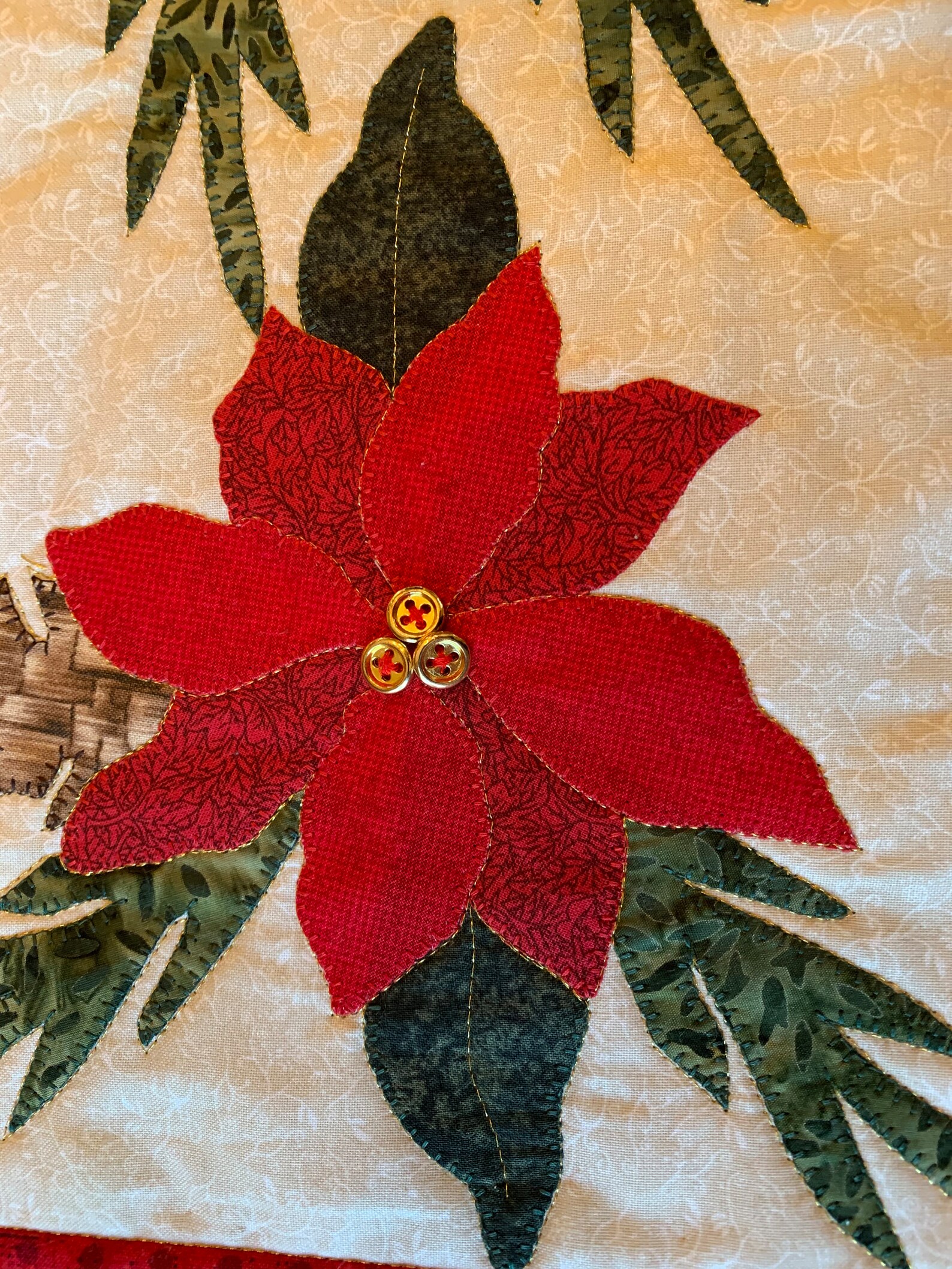 Quilted Appliqued Poinsettia Table Runner - Etsy