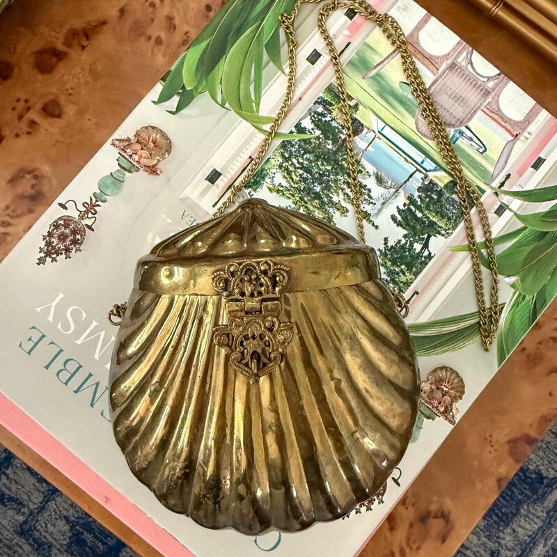 Shell Clutch - Etsy