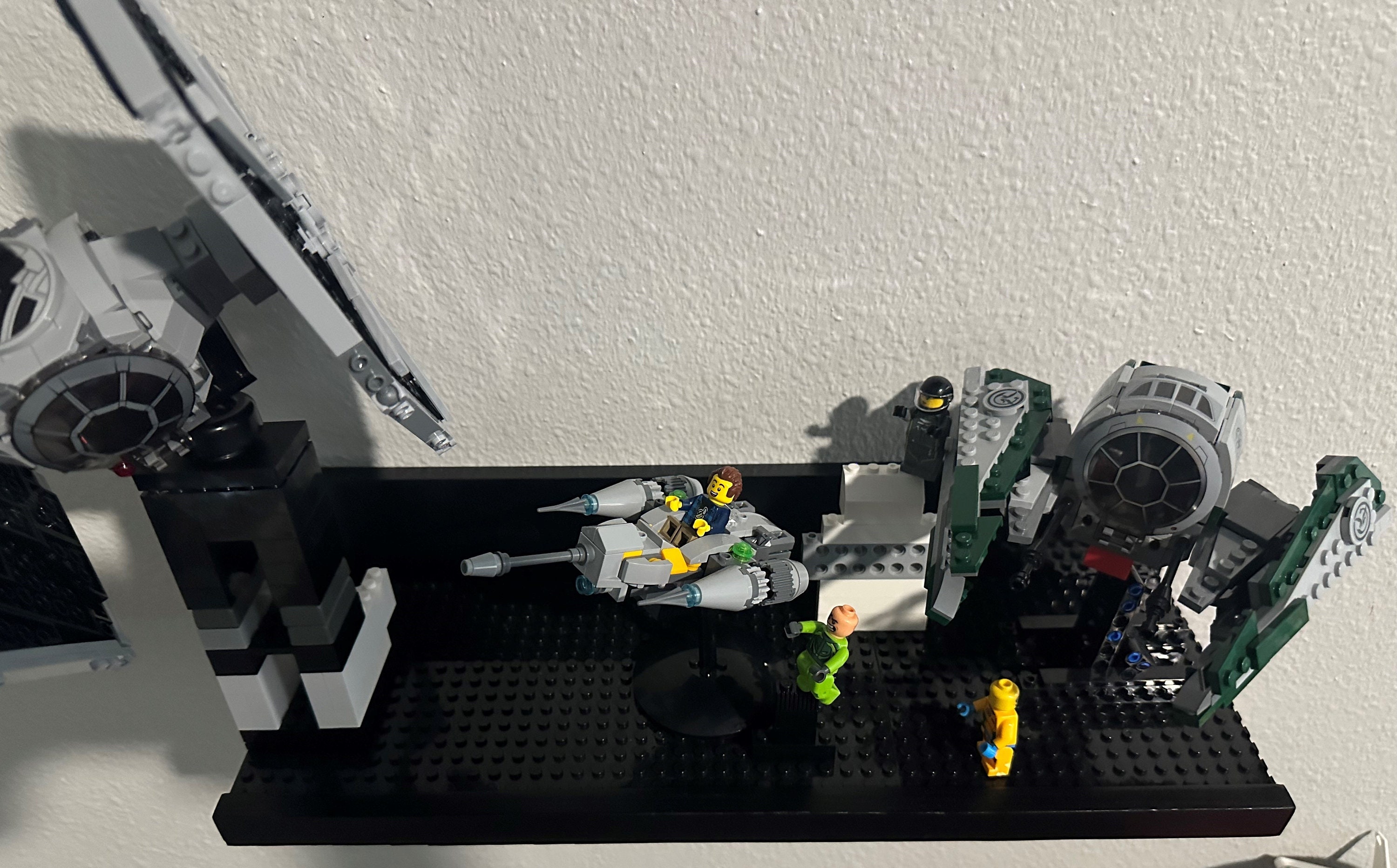 Floating Shelf for LEGO Sets, Proudly Display Your LEGO Masterpieces ...