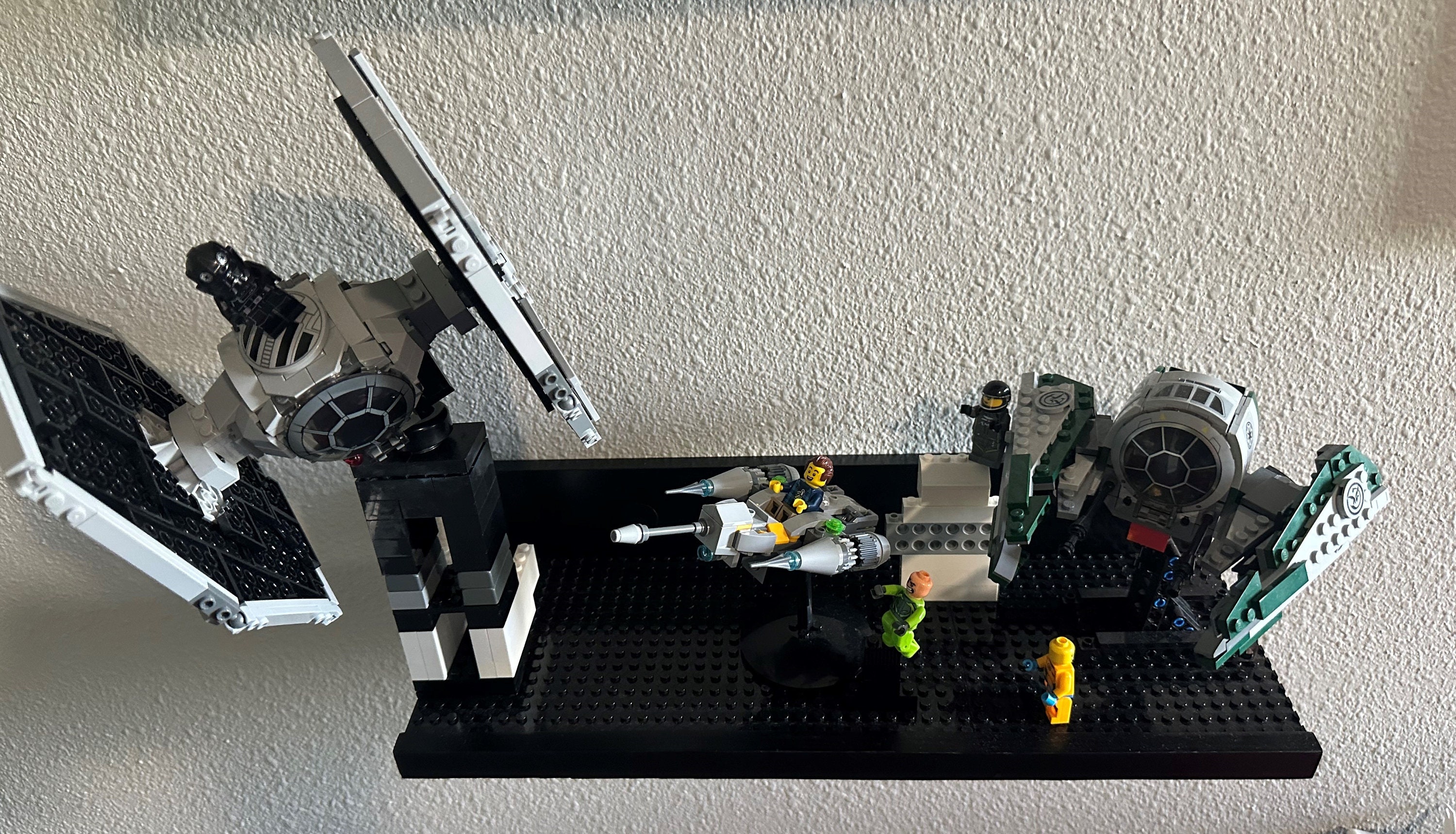 Floating Shelf for LEGO Sets, Proudly Display Your LEGO Masterpieces ...