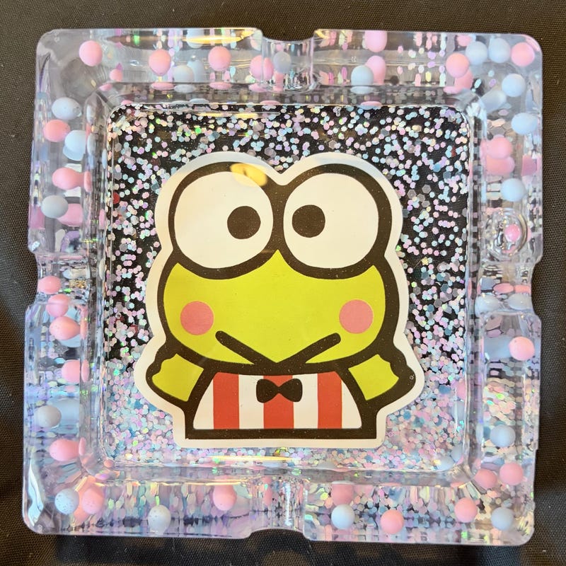 Hello Kittys Ashtray - Etsy