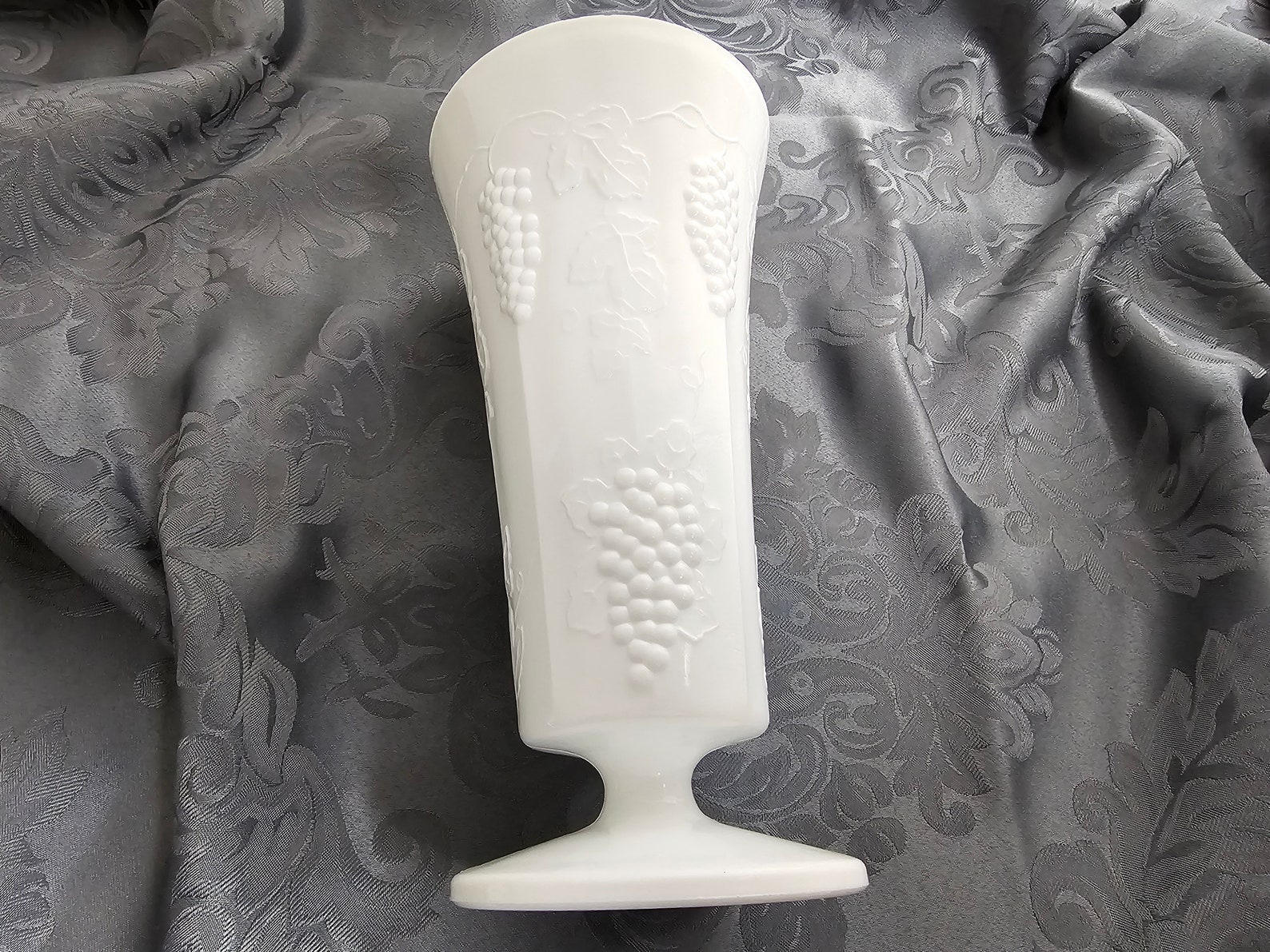 Vintage Indiana Glass Co Milk Glass Vase Harvest Grape Pattern - Etsy