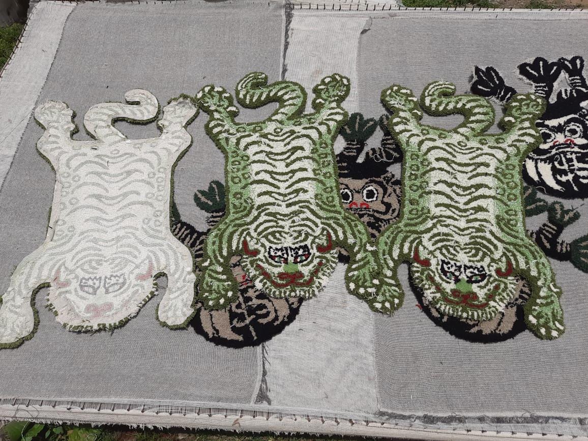 Tibetan Tiger Rug Green 3x5ft Hand Tufted Pure Handmade Rugs and ...