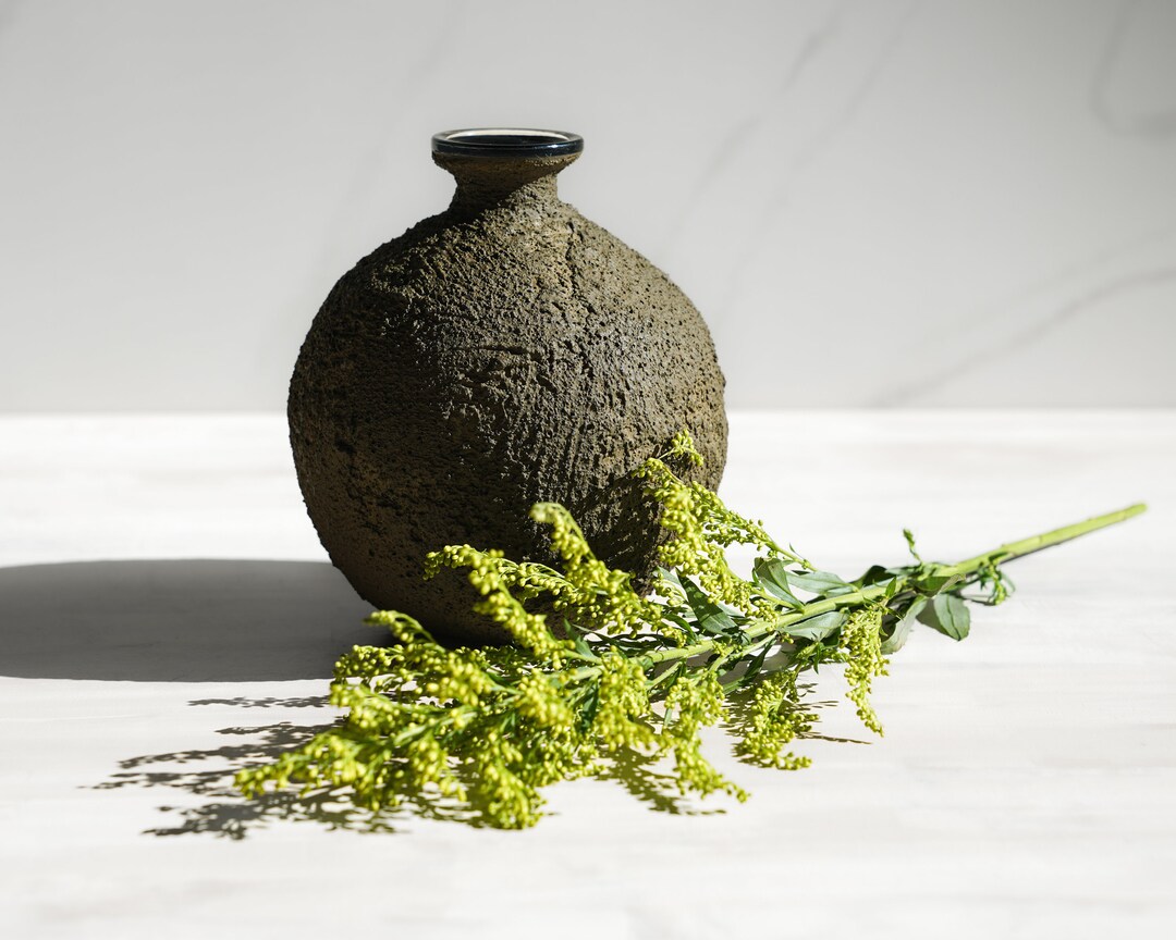 Large Round Bud Vase in Textured Earthen Brown Concrete - Etsy