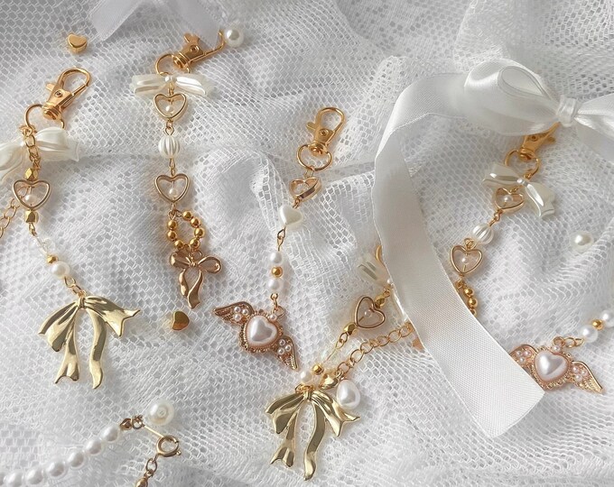 Fit for Royalty Regency Inspired Elegant Gold Keychain Collection ...