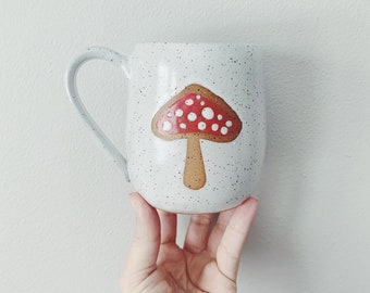 Toadstool Mug Pottery - Etsy